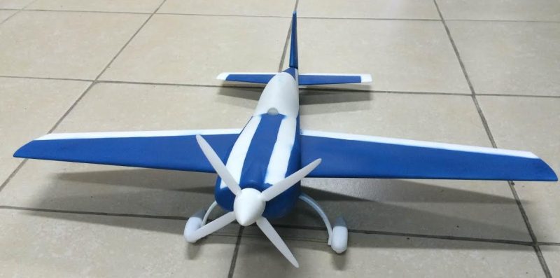 Thrust-X Aerobatic Airplane - Faculty of Aerospace Engineering