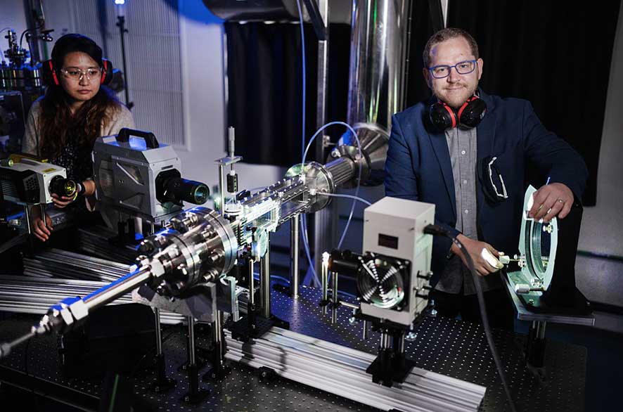 Combustion and Diagnostics Laboratory (CDL) - Faculty of Aerospace ...